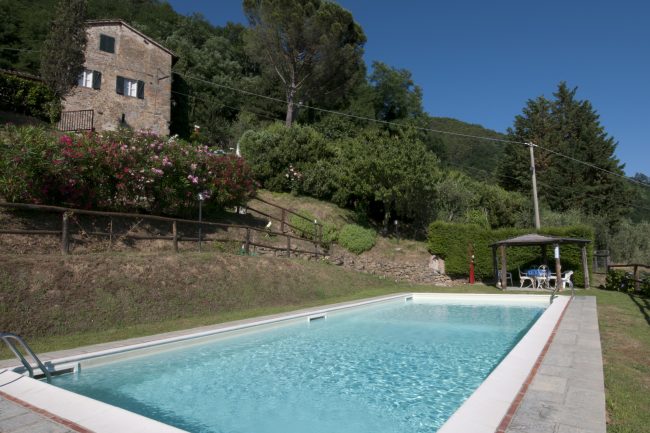 Wonderful Hamlet with Swimming Pool in the Lucca Hills - Casa Tuscany