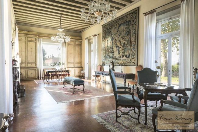 Highly Prestigious Florence Estate for Sale - Casa Tuscany